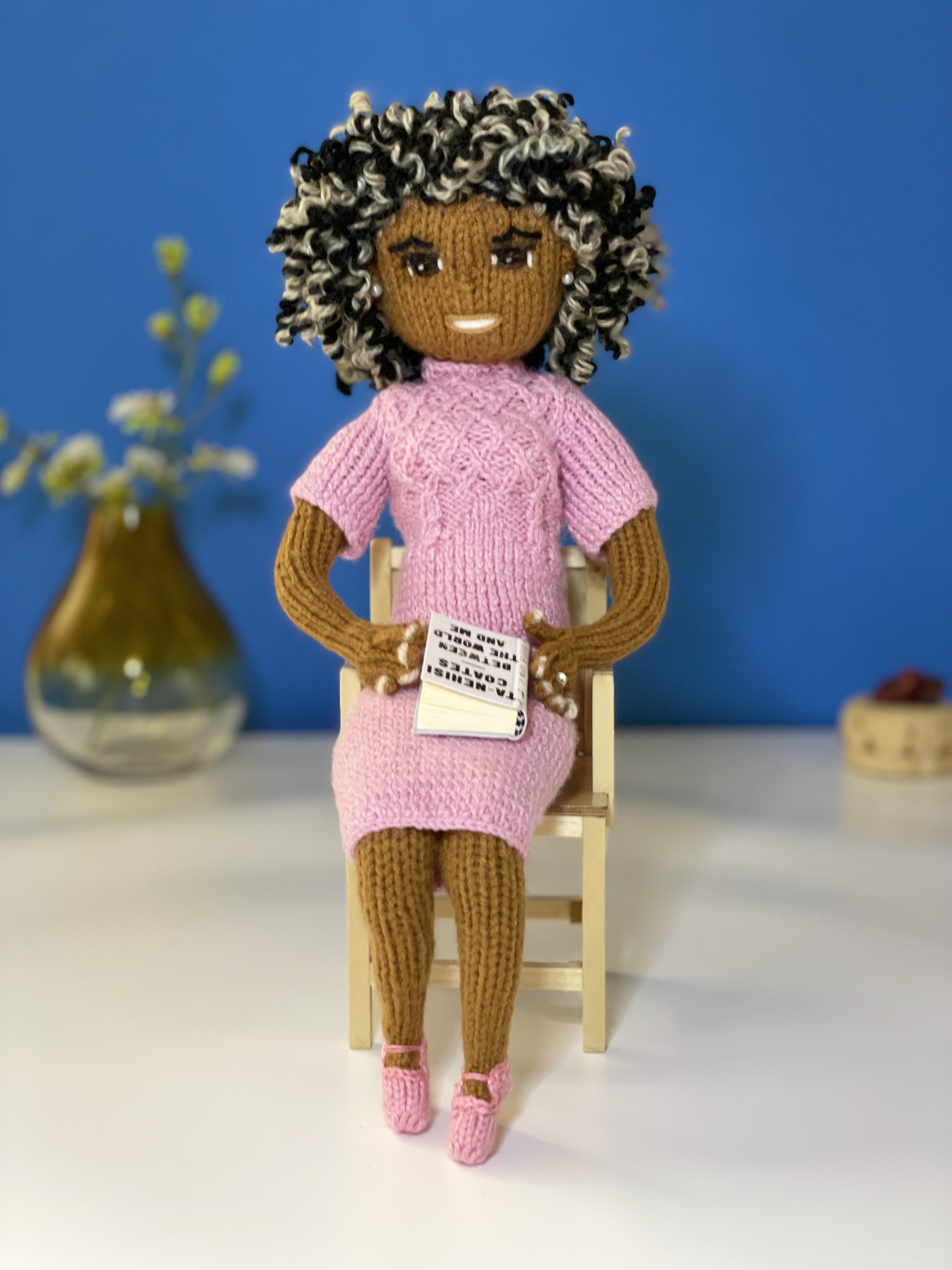 Dawna – Hand Knit Gorgeous Dolls
